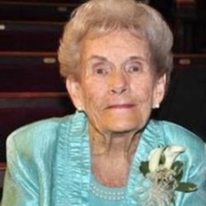Betty Carrington Obituary - Roanoke, VA | Oakey's Roanoke Chapel