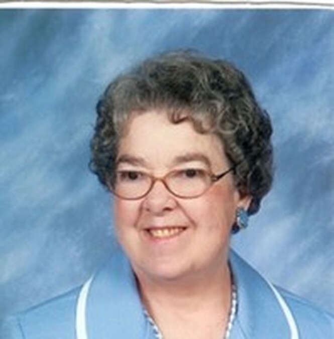 Joan Markham Obituary - Roanoke, VA | Oakey's Roanoke Chapel