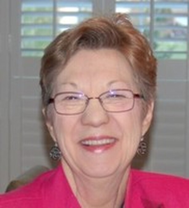 Kay Hollingsworth Obituary - Roanoke, VA | Oakey's Roanoke Chapel