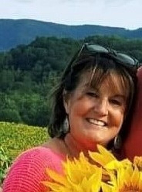 Robin Hale Obituary - Roanoke, VA | Oakey's East Chapel