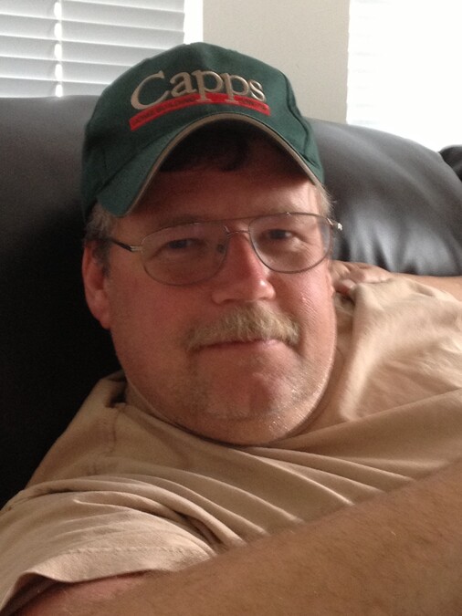 Steven Simmons Obituary - Vinton, VA | Oakey's Vinton Chapel